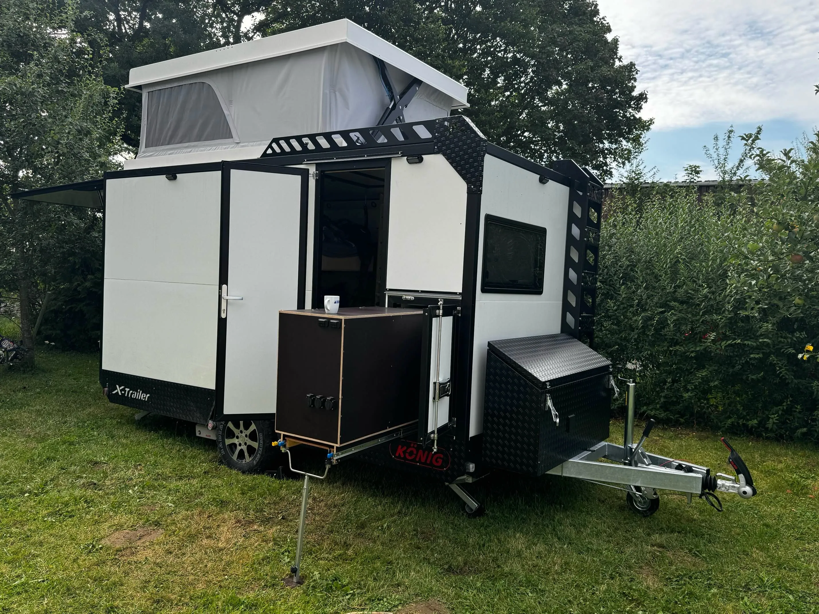 Cartuator Electric Roof Lift System Revolutionizes Caravan Experience ...