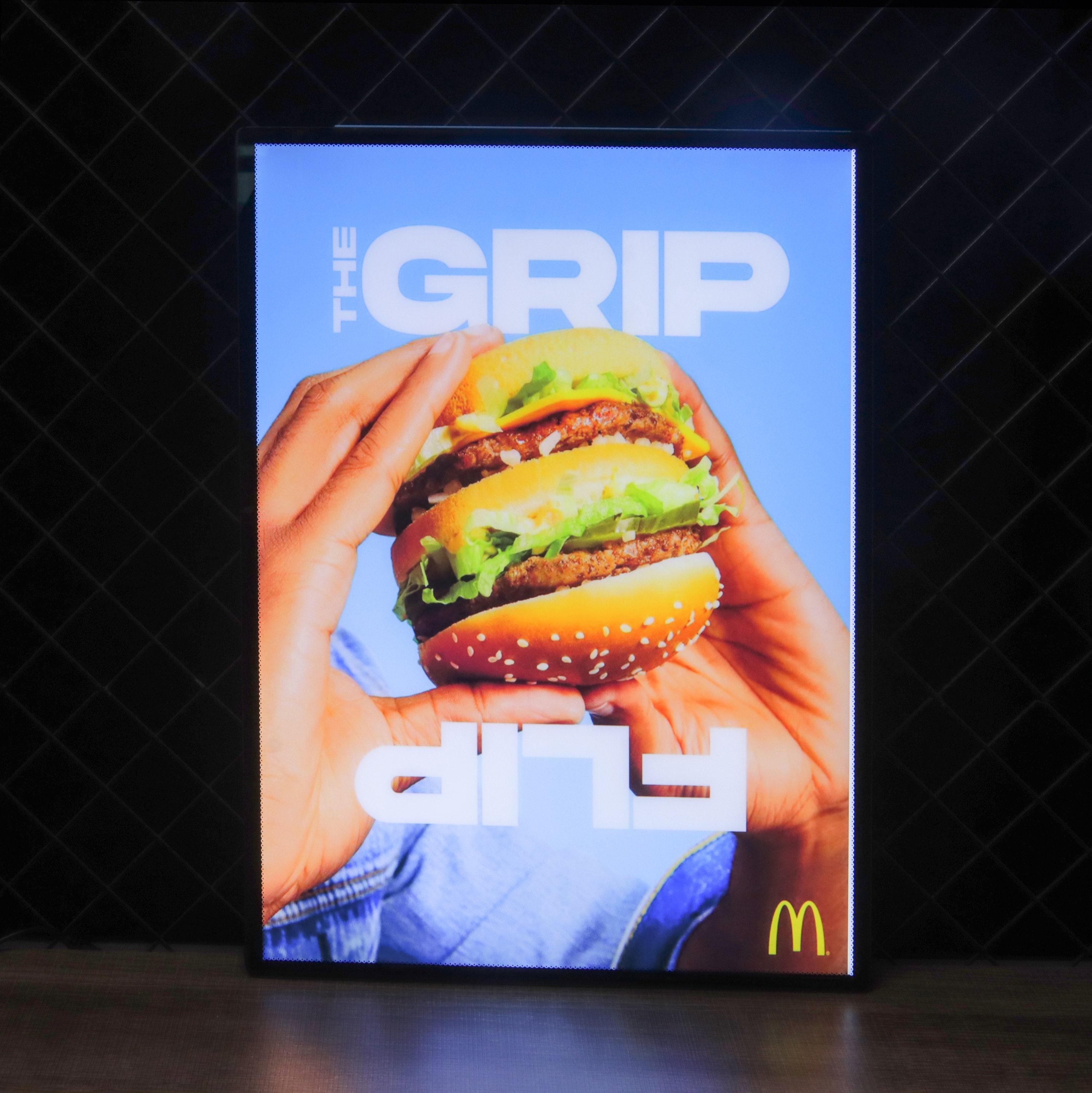 Ultra-thin pull-out light box factory direct sale,Customised outdoor ...