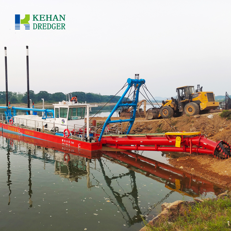Julong CSD250 dredger