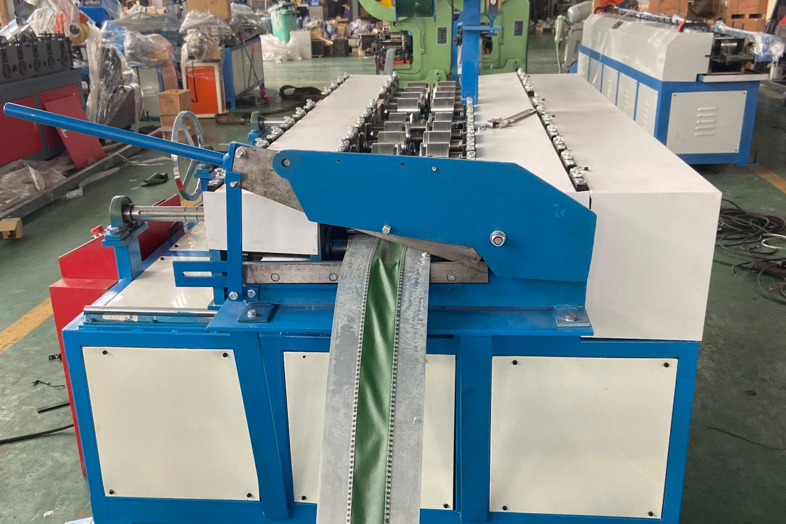 Flexible Canvas Connector Machine - Fengli Duct Machinery