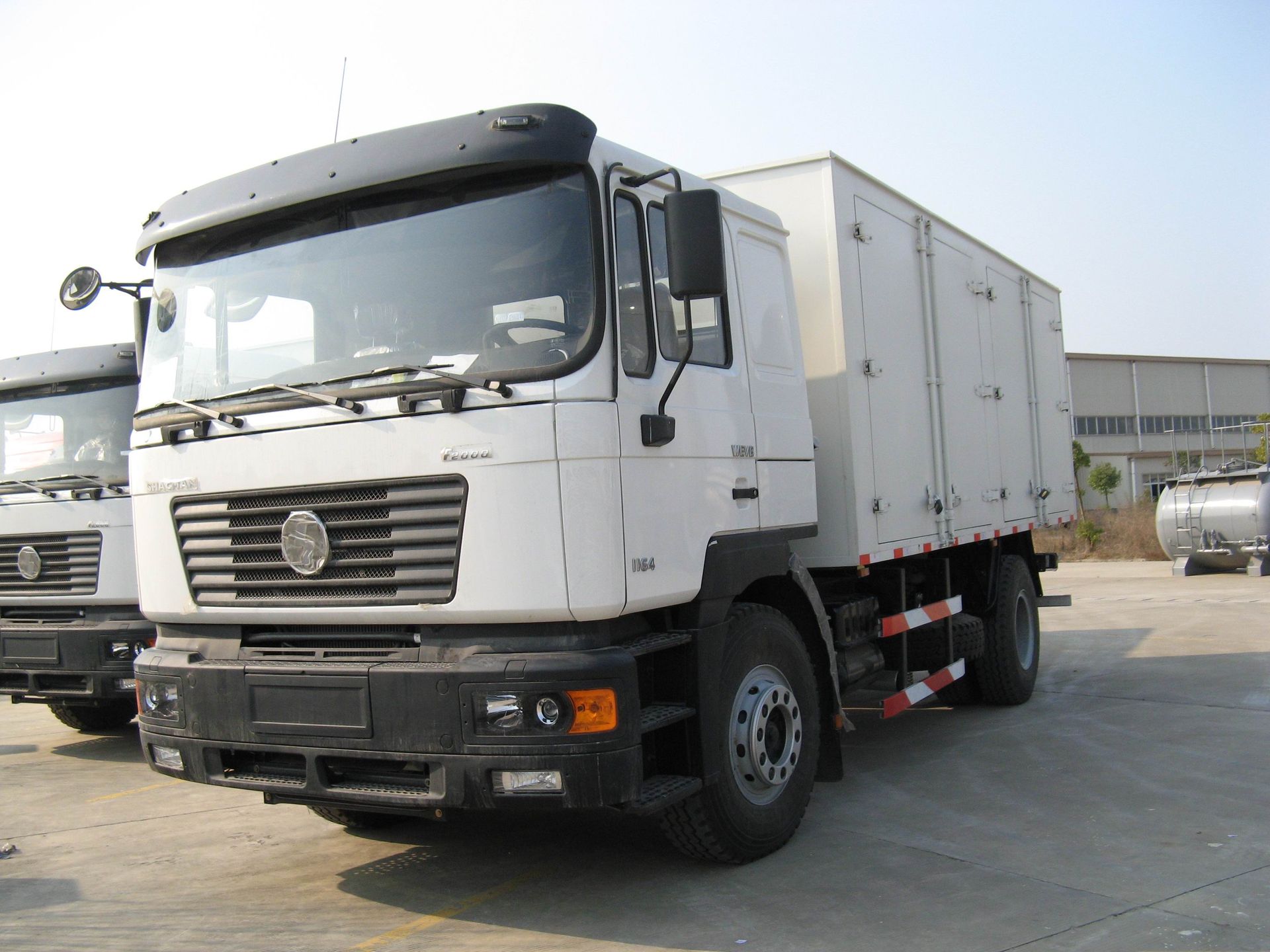 Shacman F2000 Maintenance Truck--