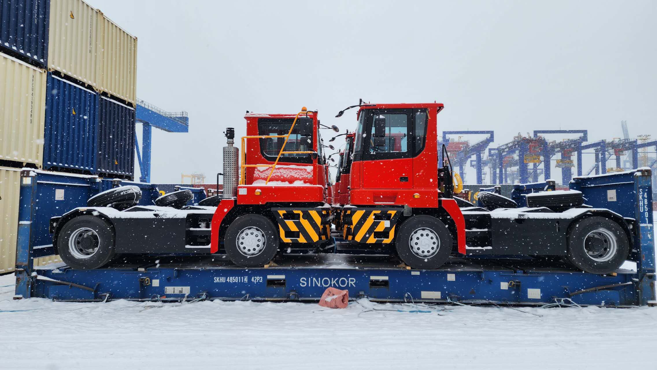 SHACMAN Terminal Tractor | Diesel Tractors for Optimal Performance and ...