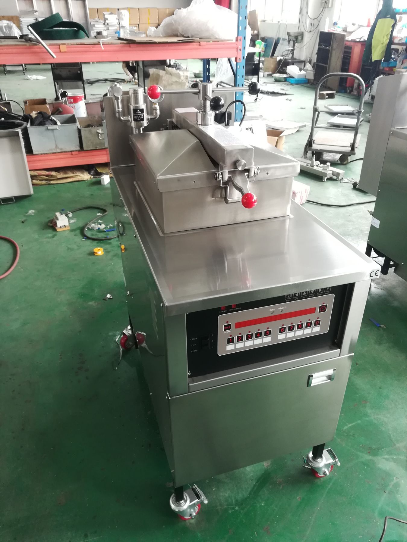 Electric Chicken Pressure Fryer With Oil Filteration System - JOY Equipment