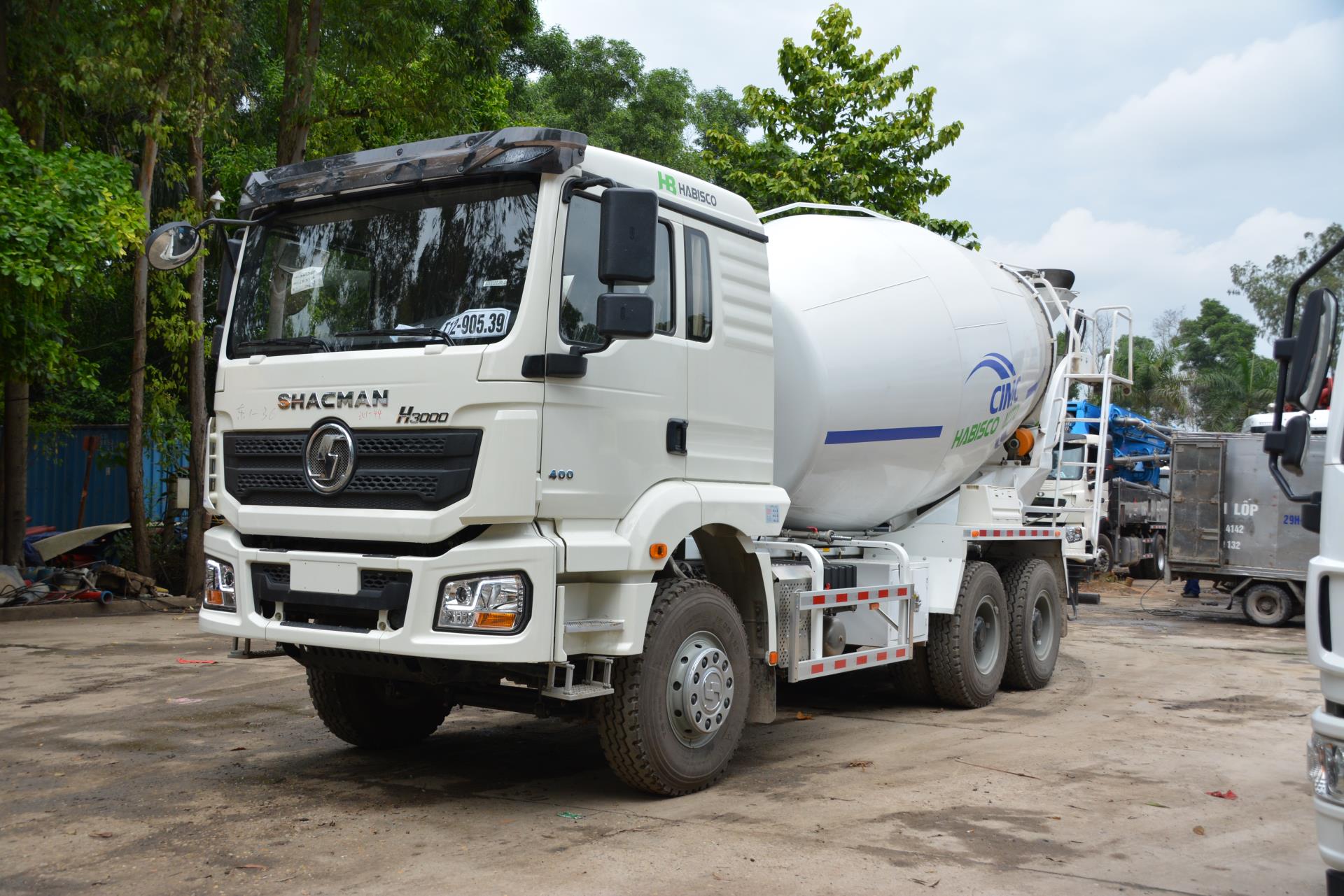 SHACMAN H3000 Mixer Truck,China truck