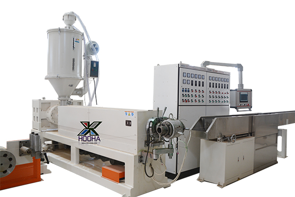 cable extruding machine