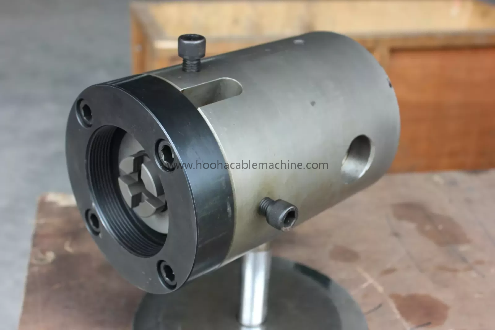 HOOHA Cable extrusion crosshead - adjustable extrusion head