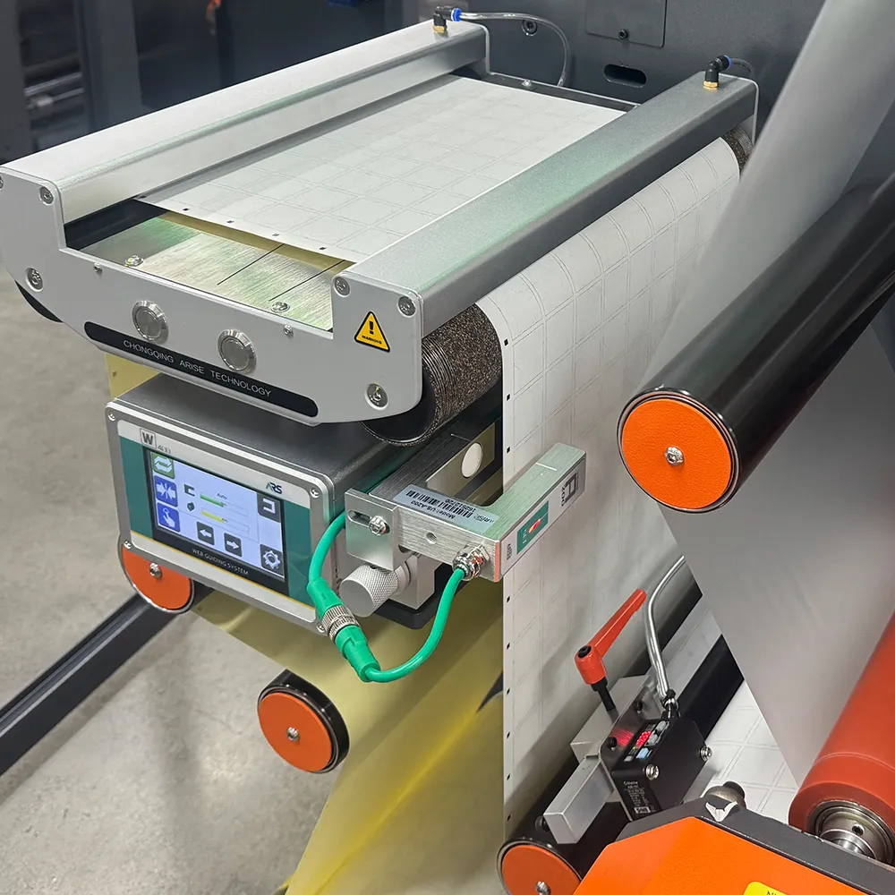 High-Precision 3-Station Digital Die-Cutting Machine-DARUI