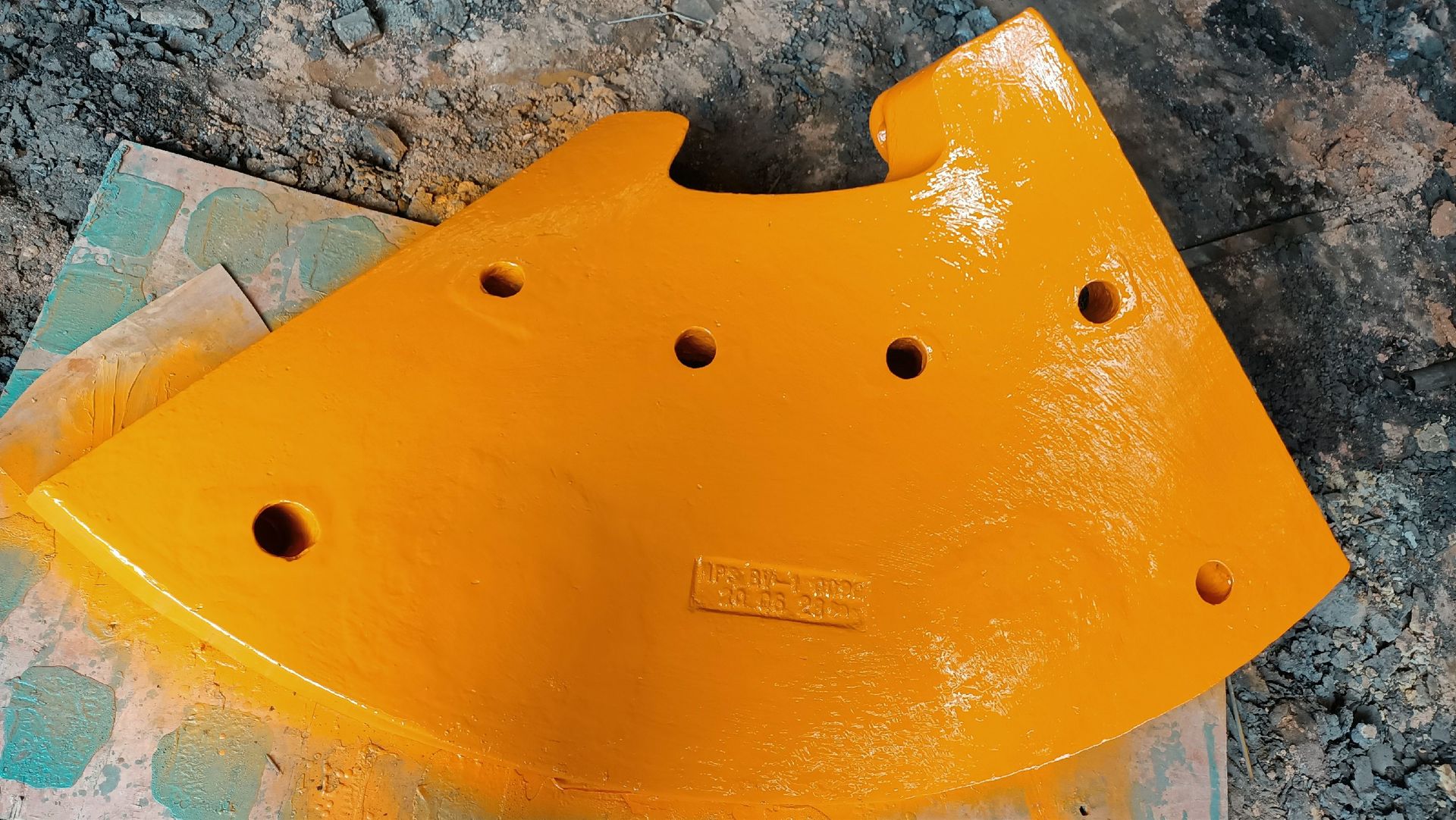 VERTI MILL WEAR FLIGHT-Bogvik Wear Material