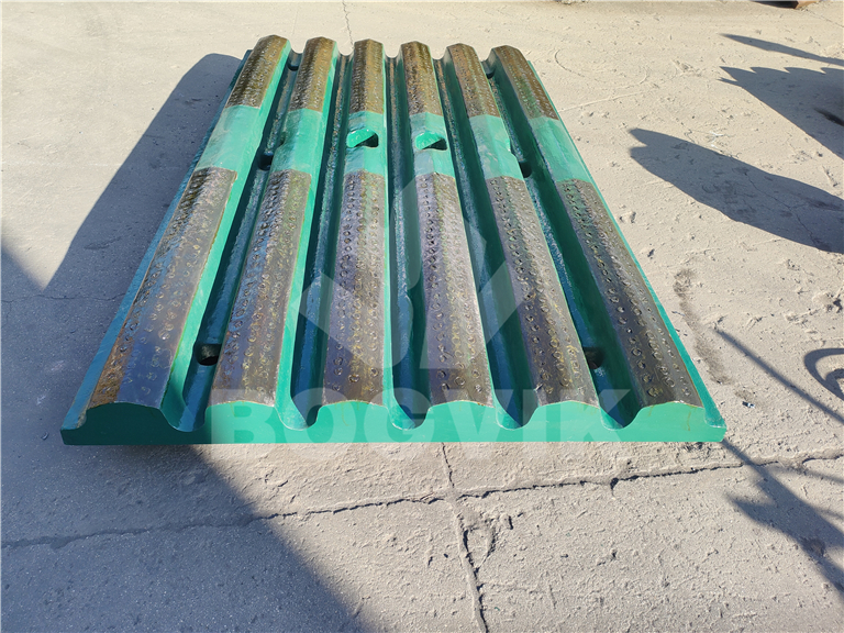 BOGVIK custom Coarse Corrugated Jaws Liners with TIC Insert -Bogvik ...