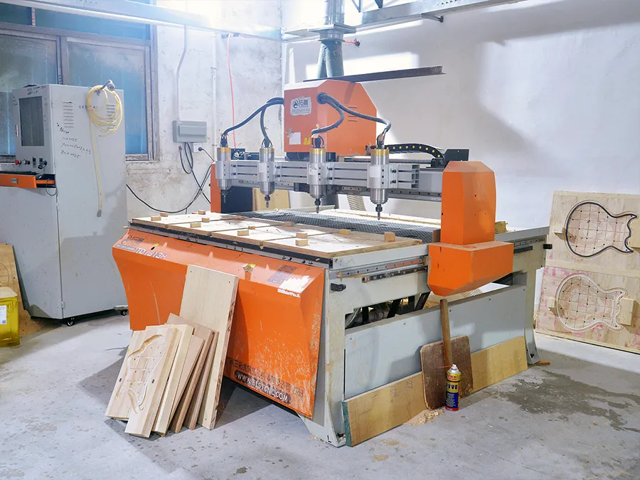 Electric Guitar Line-McCartney Pro-Guitars