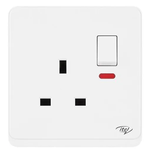 UK Type Socket-itel