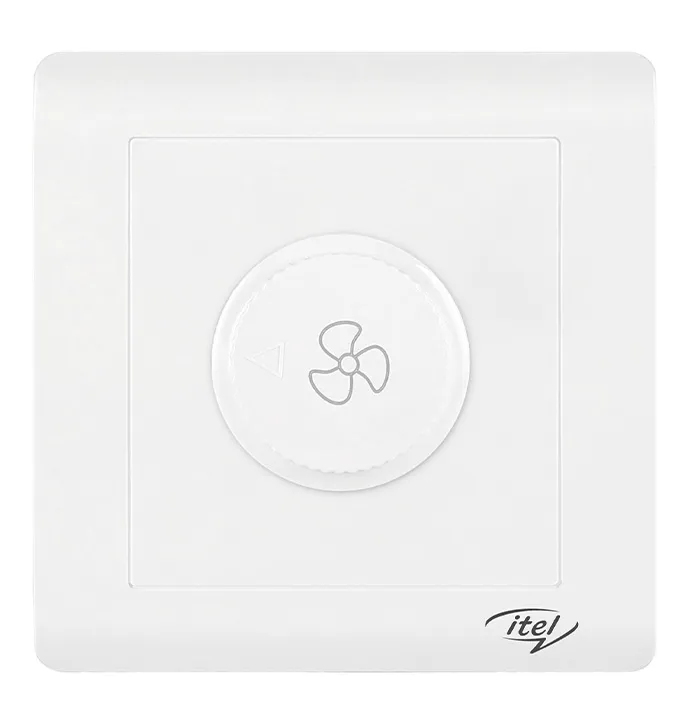 UK Type Socket-itel