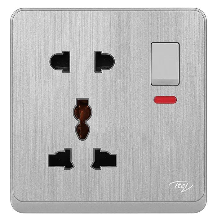 UK Type Socket-itel