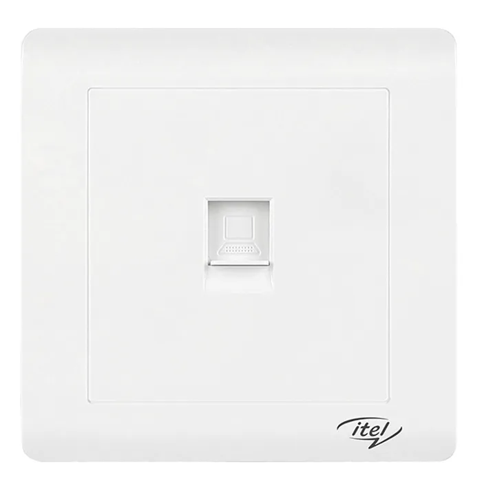 UK Type Socket-itel