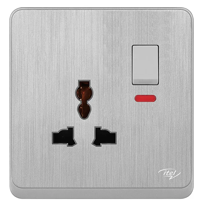 UK Type Socket-itel