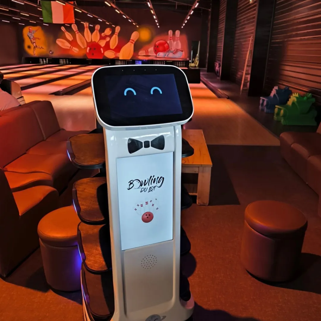 "Mars Delivery Robot - Fast and Reliable Delivery Service for Your Needs"