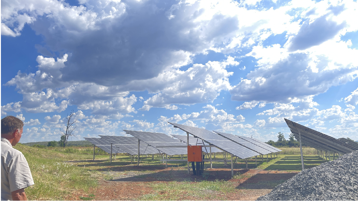 {Outdoor Photovoltaic Energy Storage Diesel Generator System in South ...