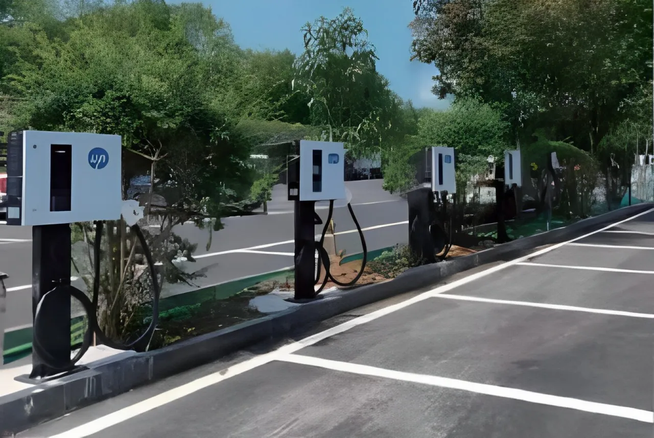 AC Chargers,DC Chargers,Charing Station-Goman