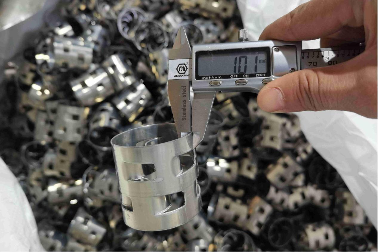 What are the material advantages of metal pall rings?-Ksource Chemical ...