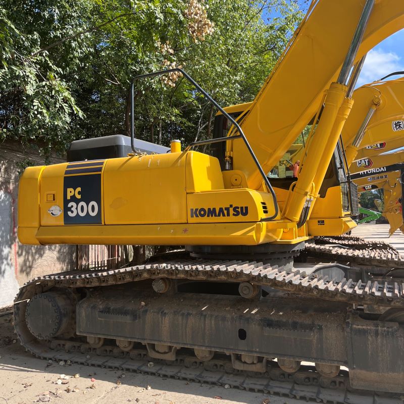 Komatsu PC300-HMH Machinery