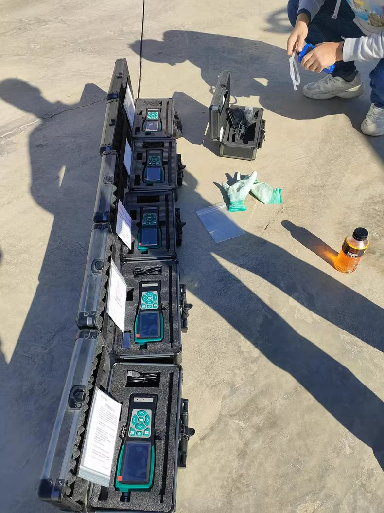 On-site unboxing case of portable gas detector-Skyeaglee